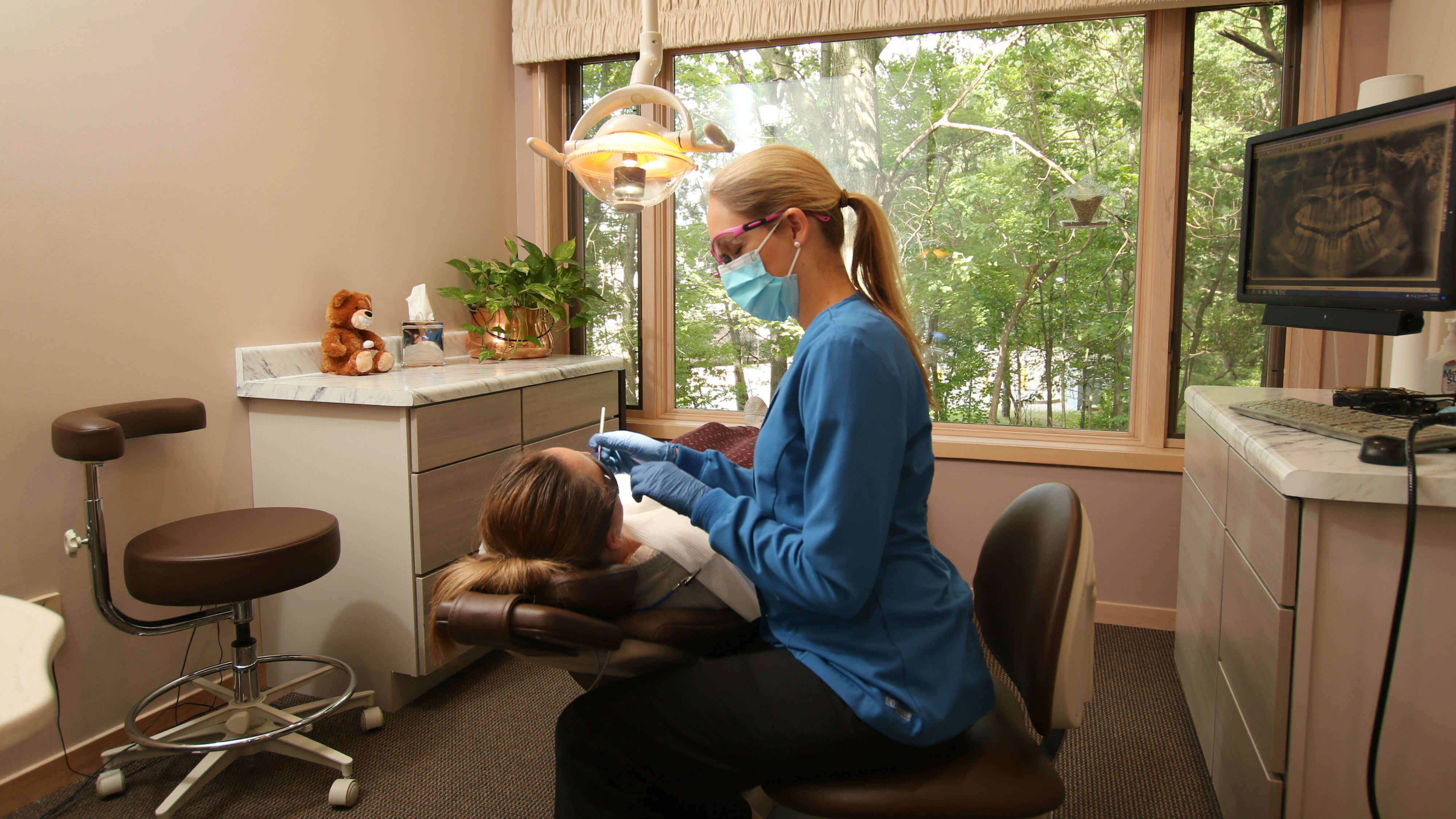 Join Our Team | Susan M. Dennis, D.D.S.